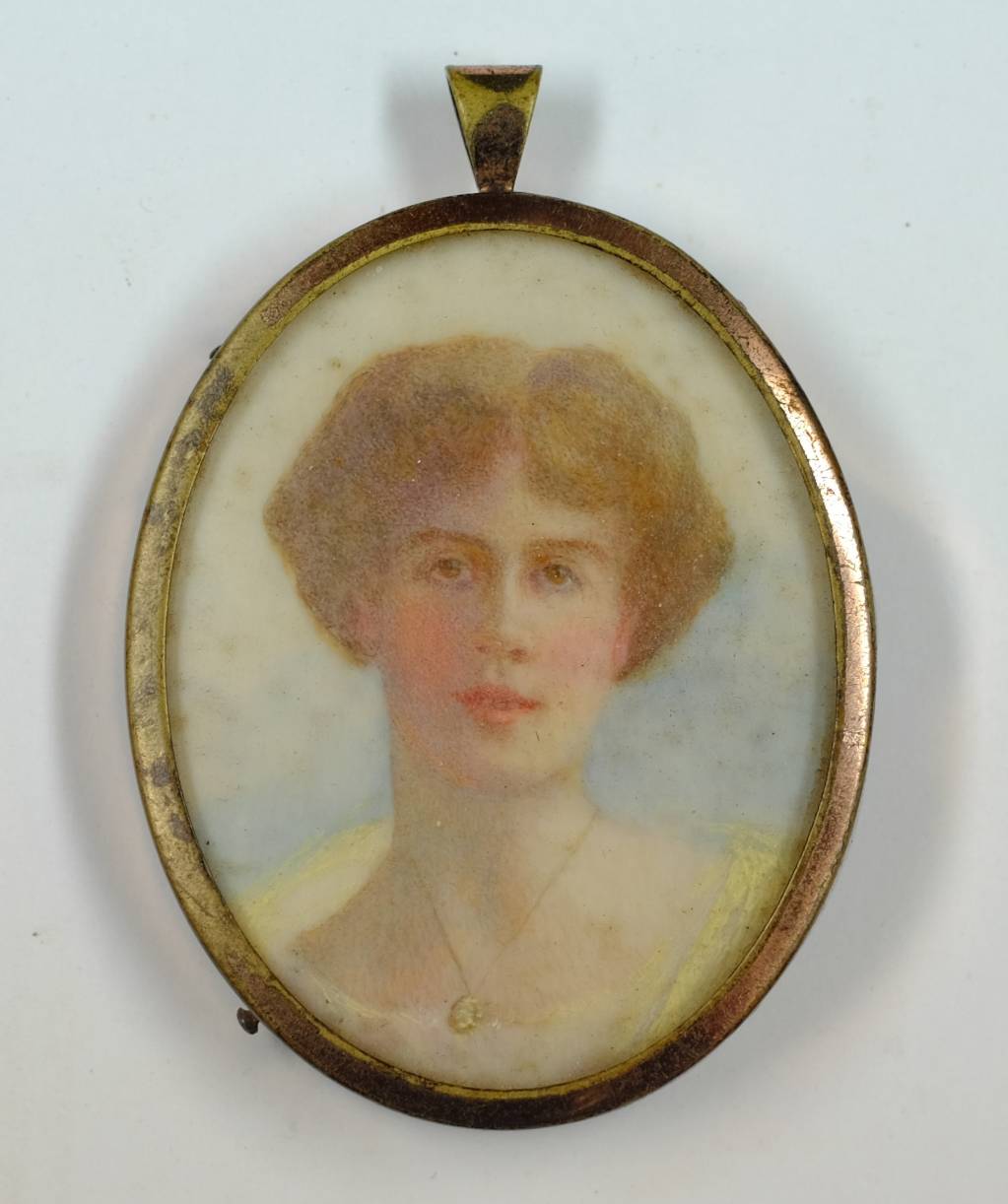 Lot 318 - Berkeley Family.