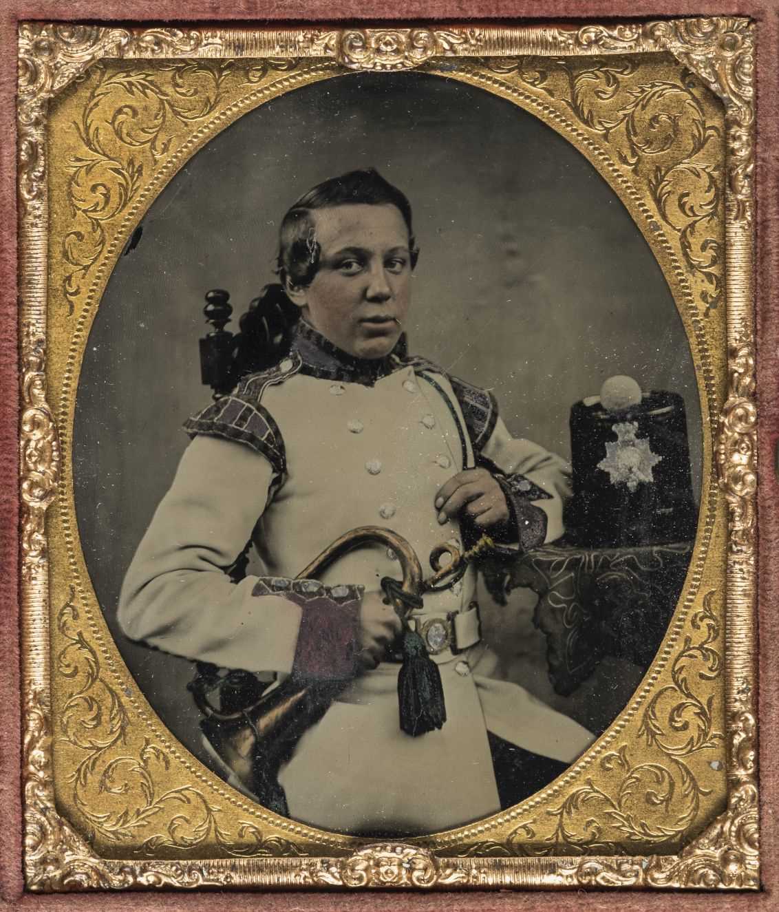 Lot 451 - Geometric Scroll.