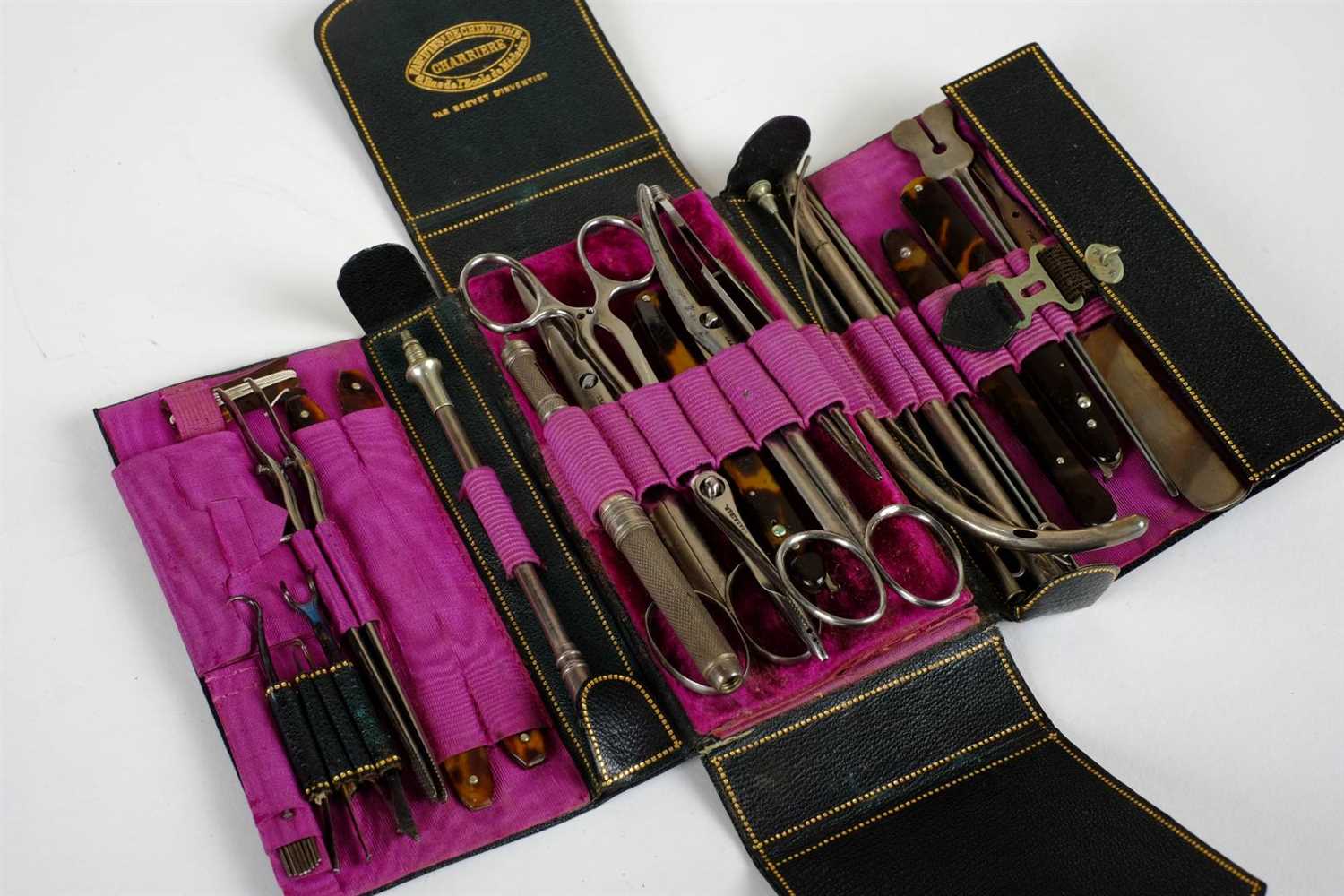Lot 840 - Pocket Instruments.
