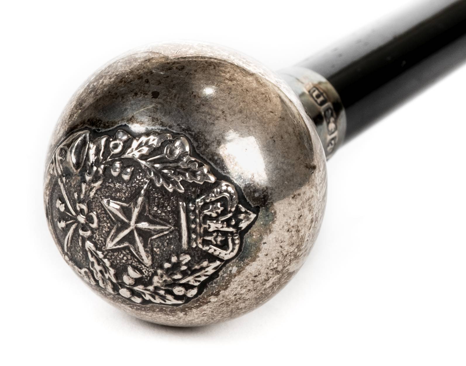 Lot 910 - Swagger Stick.