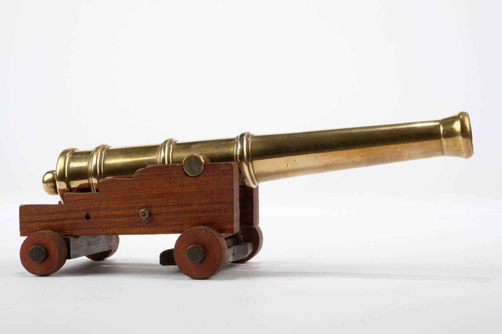 Lot 902 - Model Cannons.