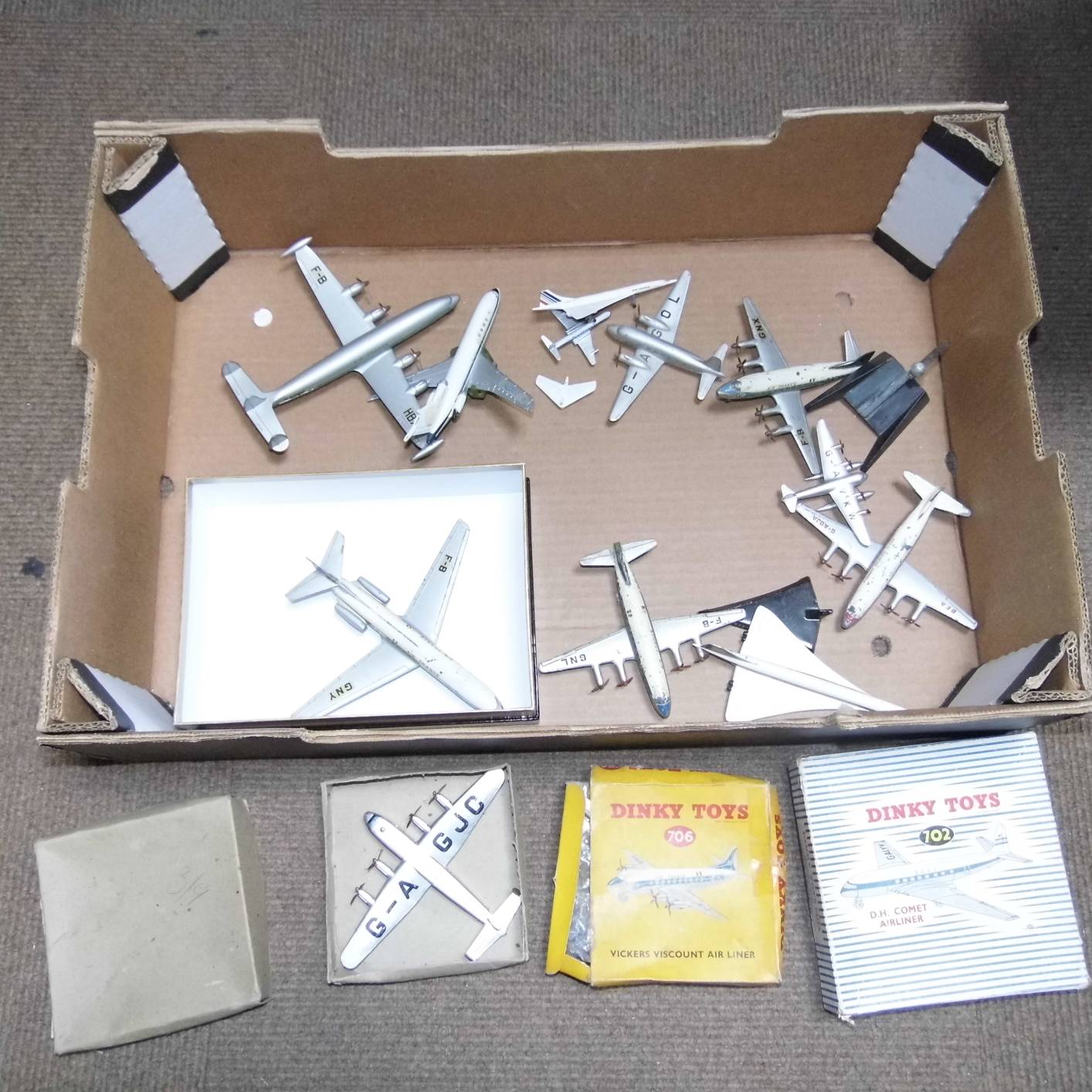 Lot 740 - Aviation Models.