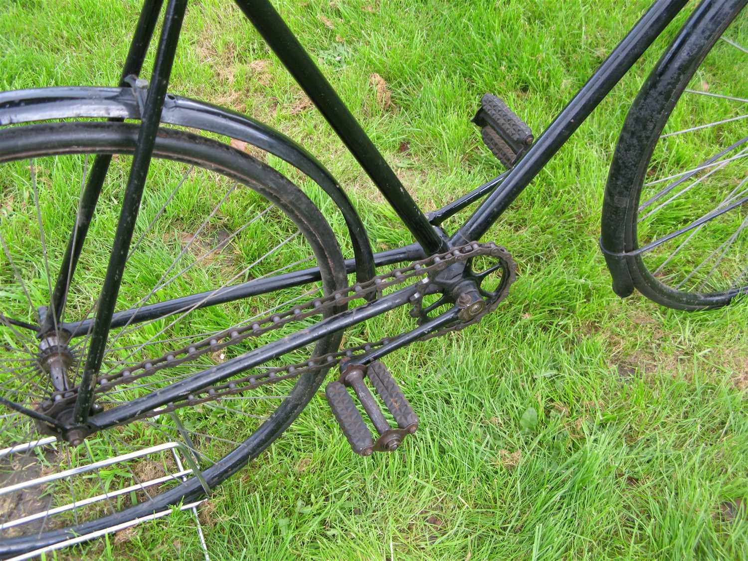Lot 587 - A circa 1893 Diamond-Framed Bicycle.