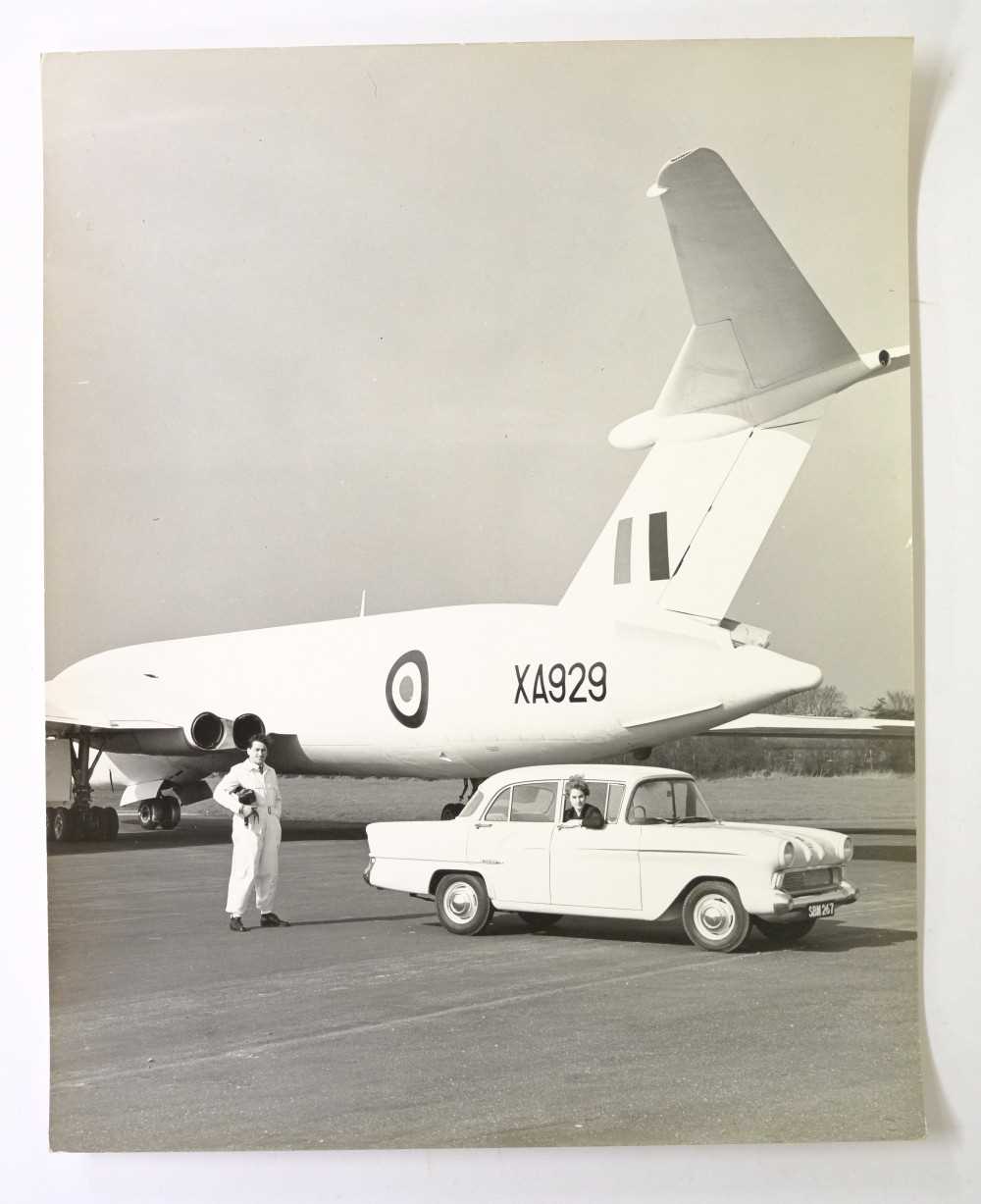 Lot 711 - HP Victor B1, HP Victor B2, HP Victor K1A.