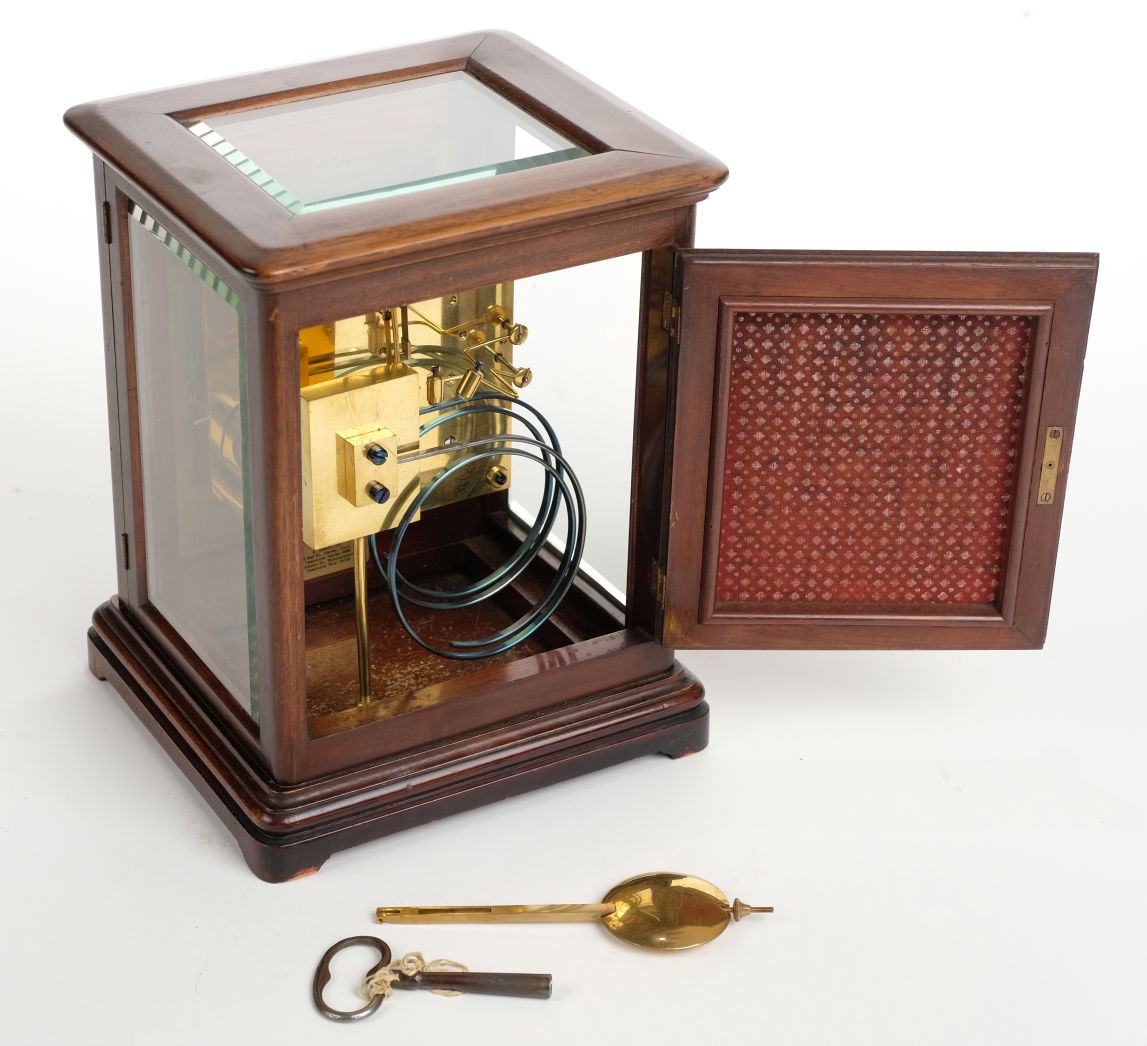 Lot 186 - Mantel Clock.