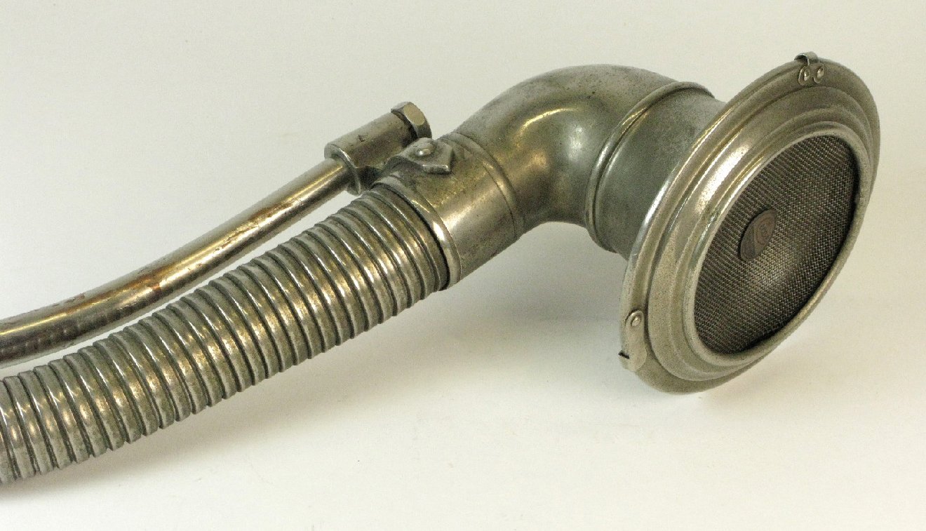 Lot 282 - A Cicca & Co., Serpent Car Horn,