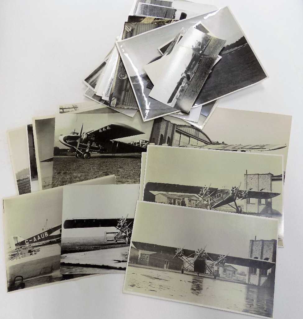 Lot 834 - Vickers Viastra.