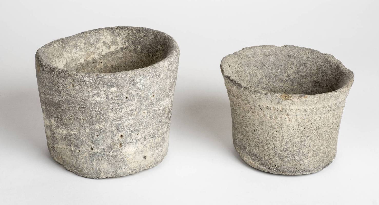 Lot 246 - Two Near Eastern basalt [or chlorite]