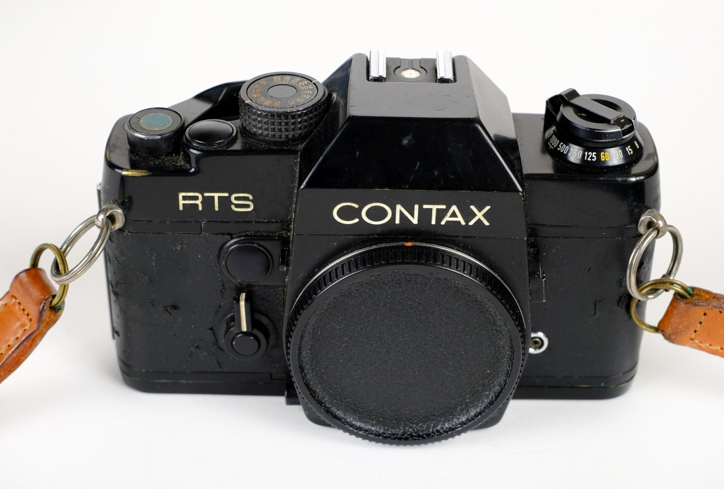 Lot 350 - Contax & Yashica 35mm cameras and lenses.