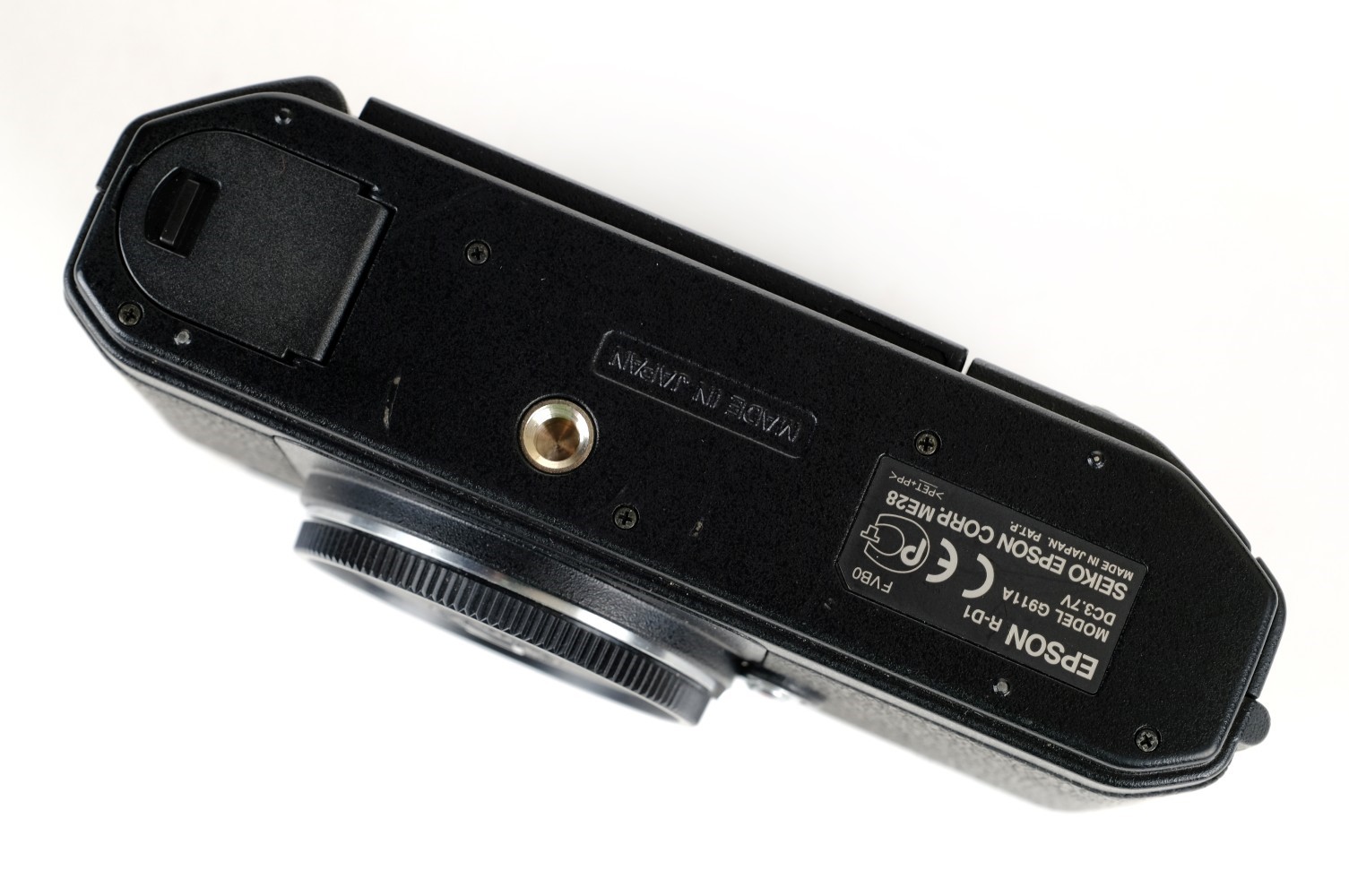 Lot 354 - Epson R-D1 early digital rangefinder (Leica