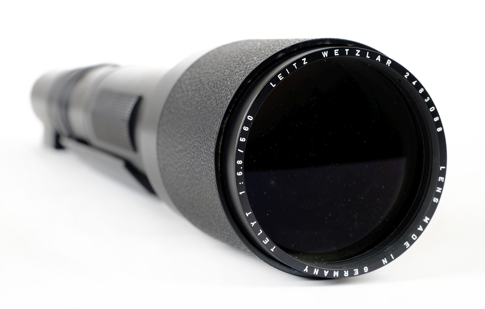 Lot 413 - Leica Telyt 560mm f/6.8 lens with Visoflex