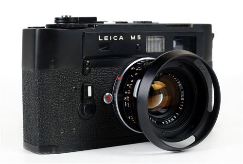 Lot 396 - Leica M5 rangefinder with Summilux 35mm