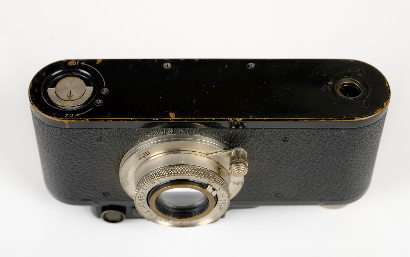Lot 374 - Leica II rangefinder (1932) with 35mm, 50mm