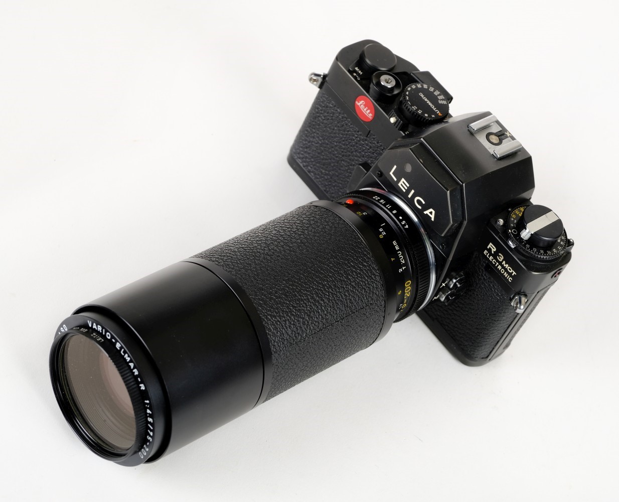 Lot 406 - Leica R3 MOT Electronic with Vario-Elmar-R