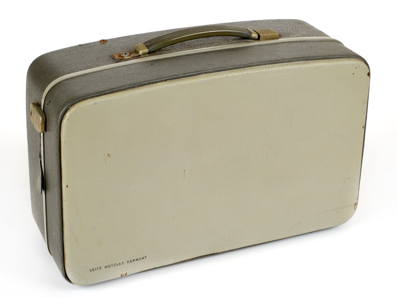 Lot 427 - Leitz Prado 66 medium-format slide projector.