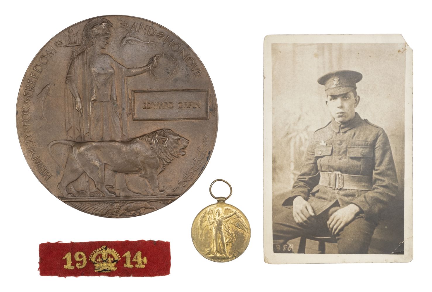 Lot 228 - WWI. A WWI Bronze Memorial Plaque & Victory