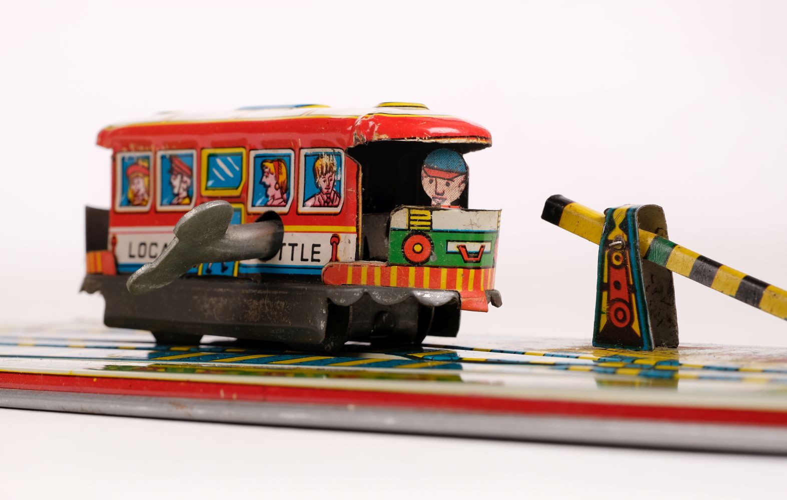 Trams. A collection of toy trams and - auctions & price archive