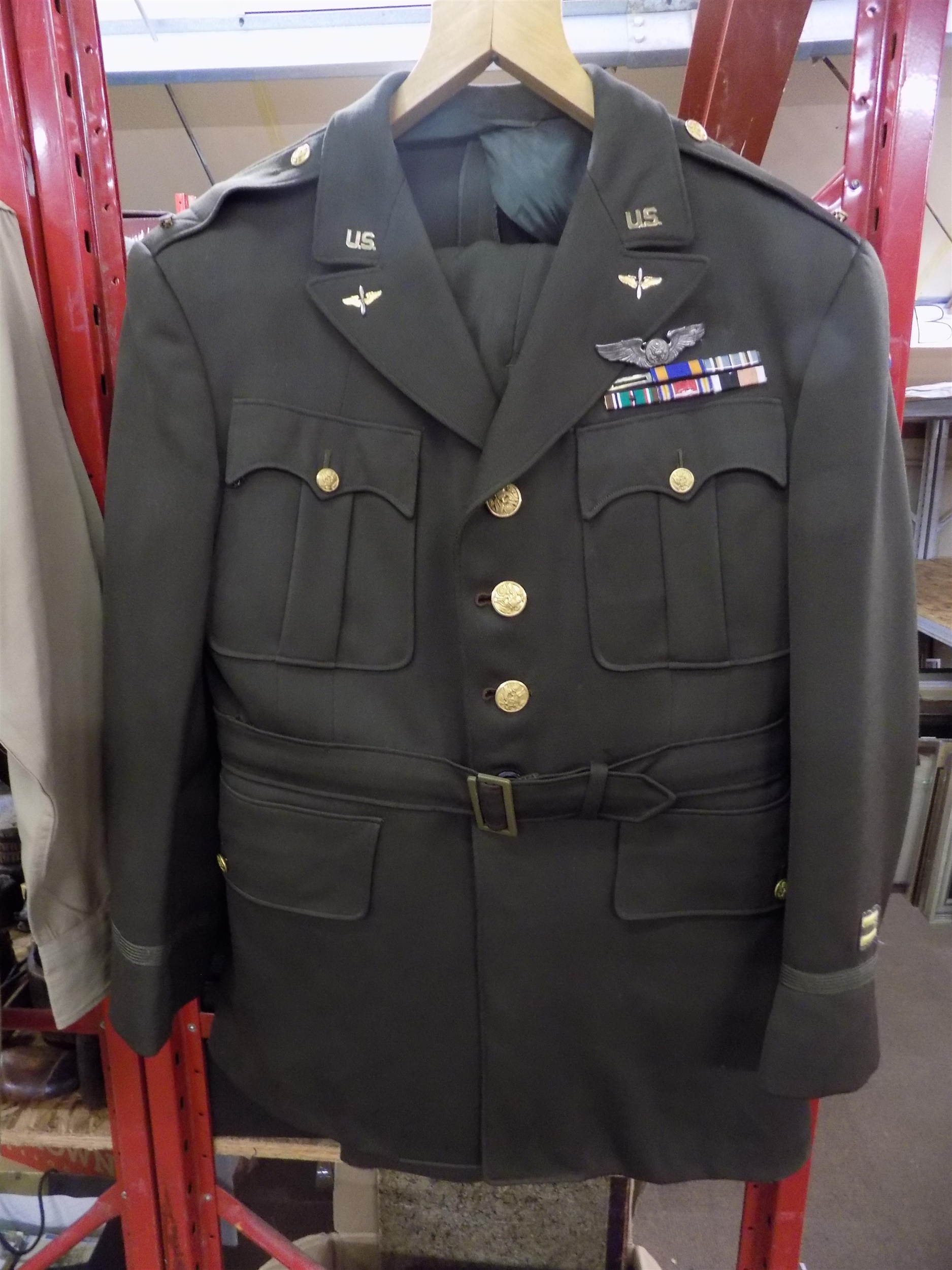 Lot 203 - U.S.A.A.F. A WWII period Officers' uniform