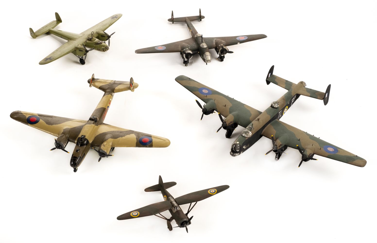 Lot 115 - Model aircraft. A good collection of WWII