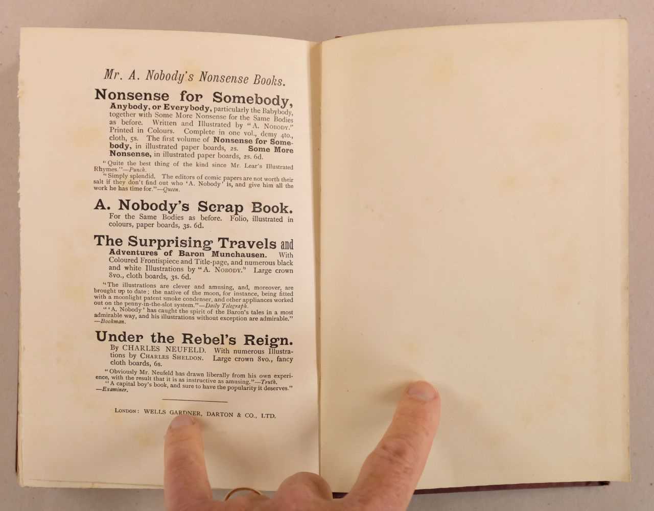 Lot 639 - Nesbit (Edith). The Railway Children, 1st
