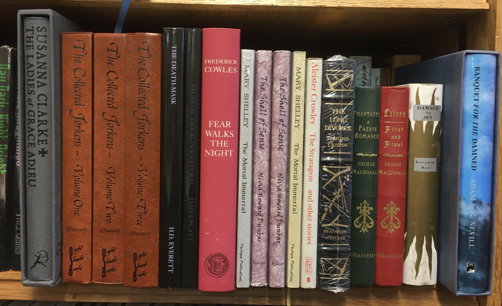 Lot 851 - Midnight House. A collection of 21 titles,