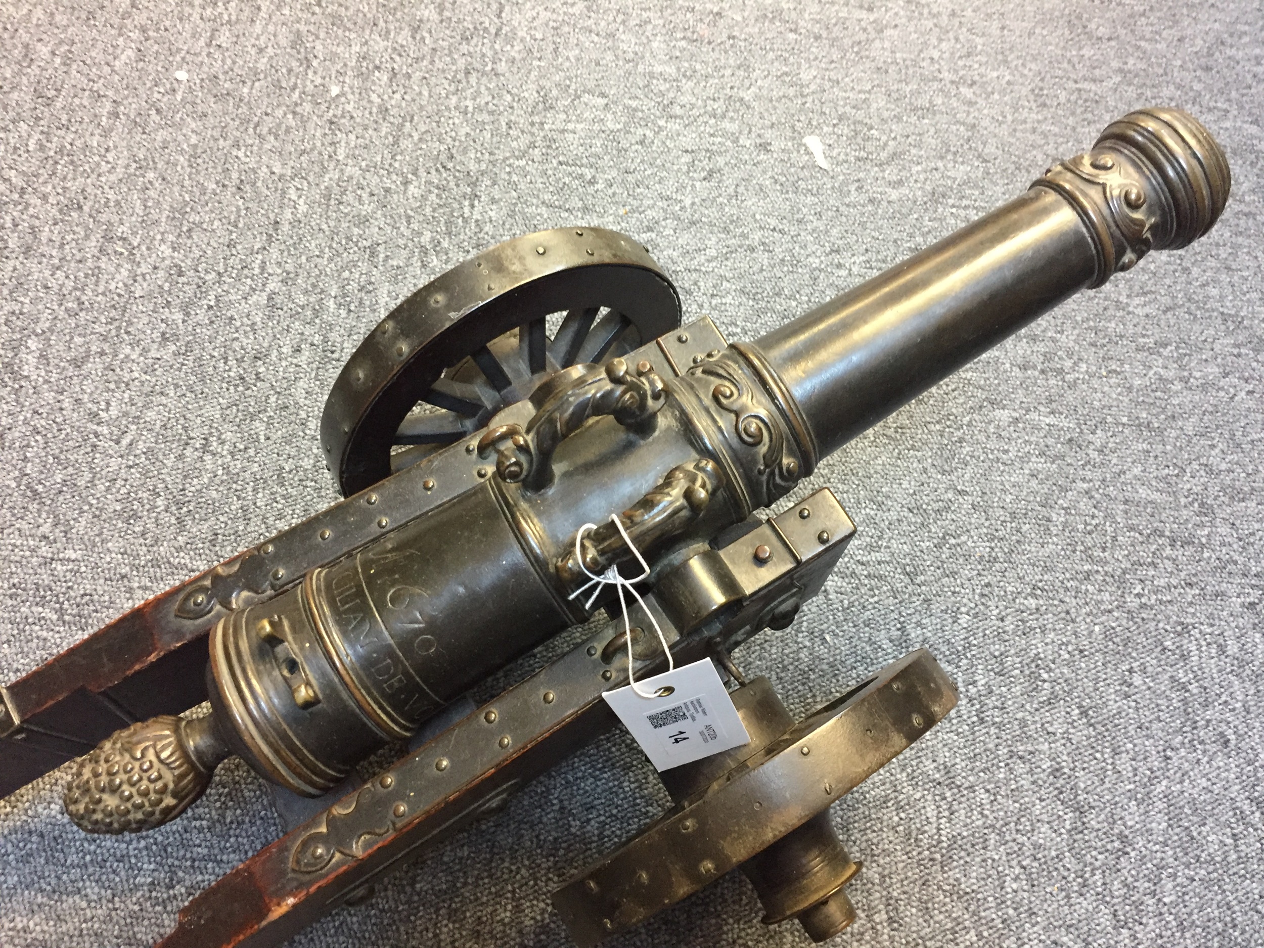 Lot 14 - Cannon. A 17th century Dutch signal cannon