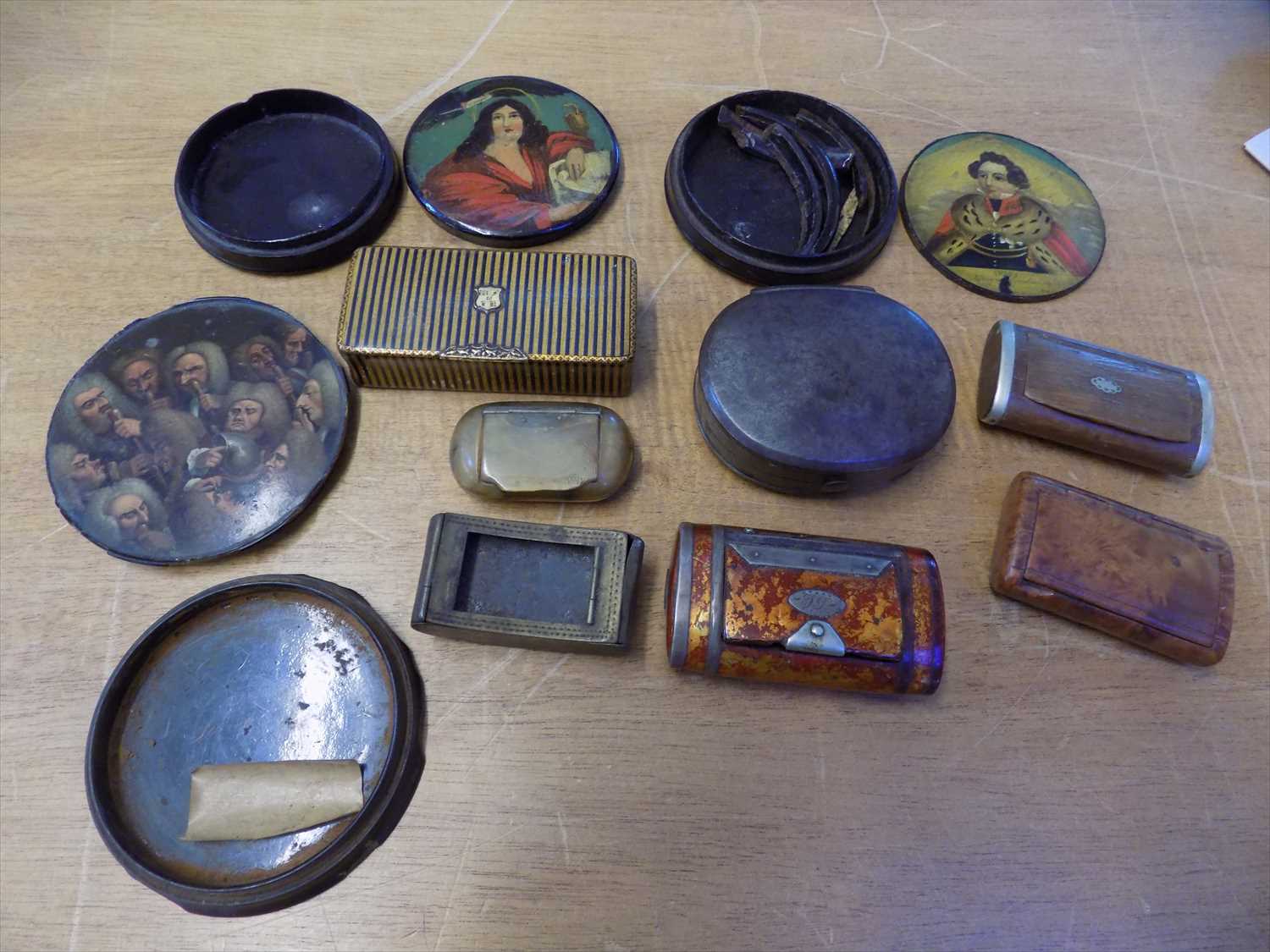 Lot 81 - Snuff Boxes. A steel snuff box dated 1722