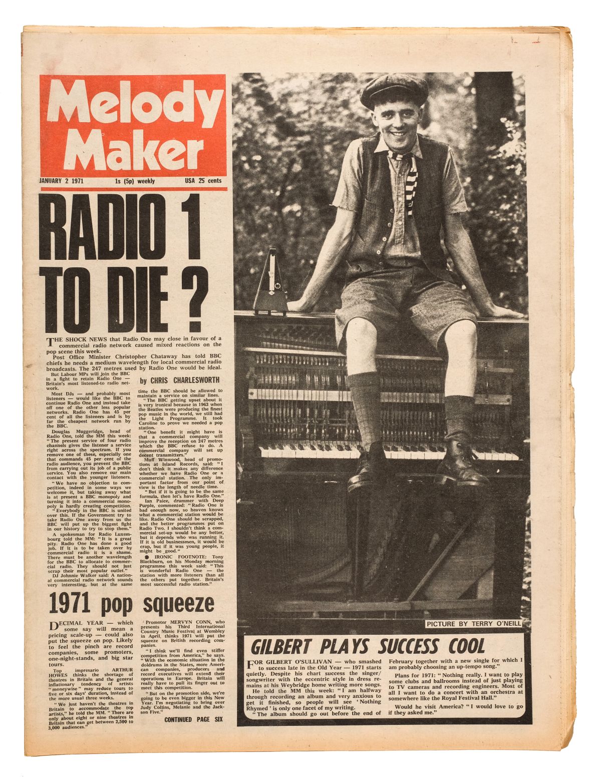 Lot 403 - Melody Maker. Large collection of vintage