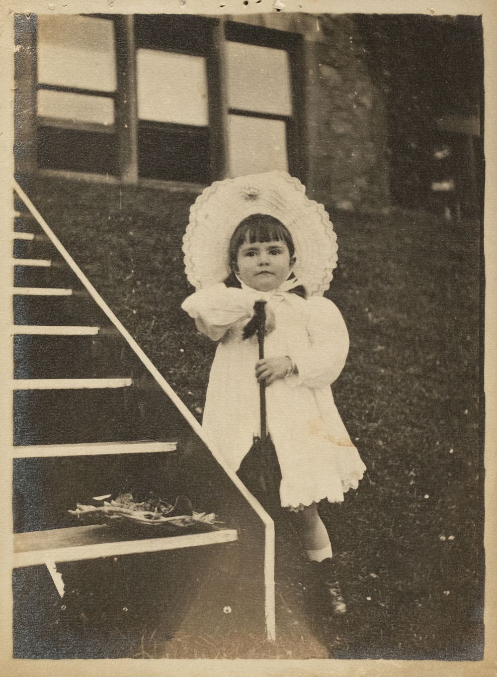 Lot 455 - Potter (Beatrix, 1866-1943). Three autograph