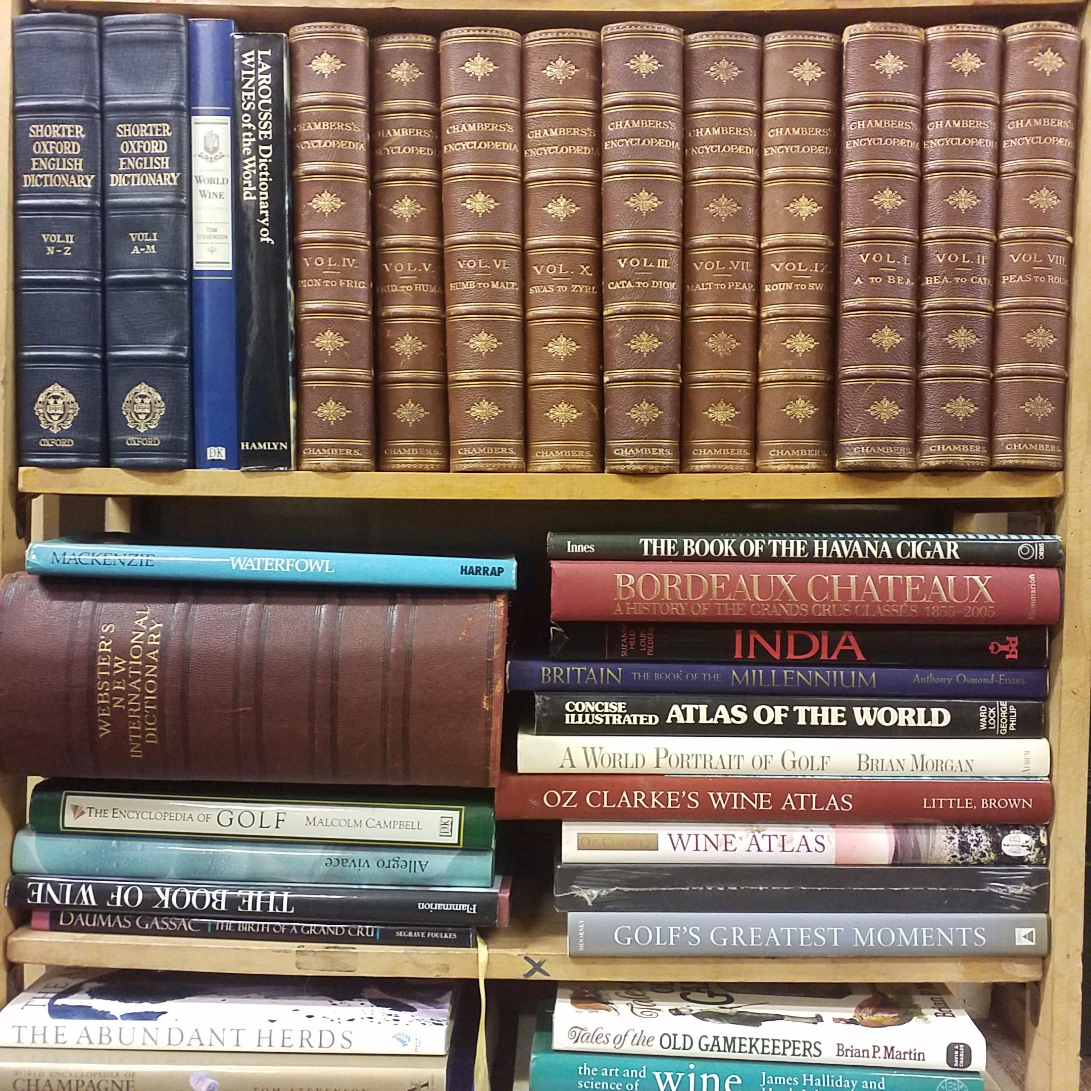 Lot 396 - History. A large collection of modern