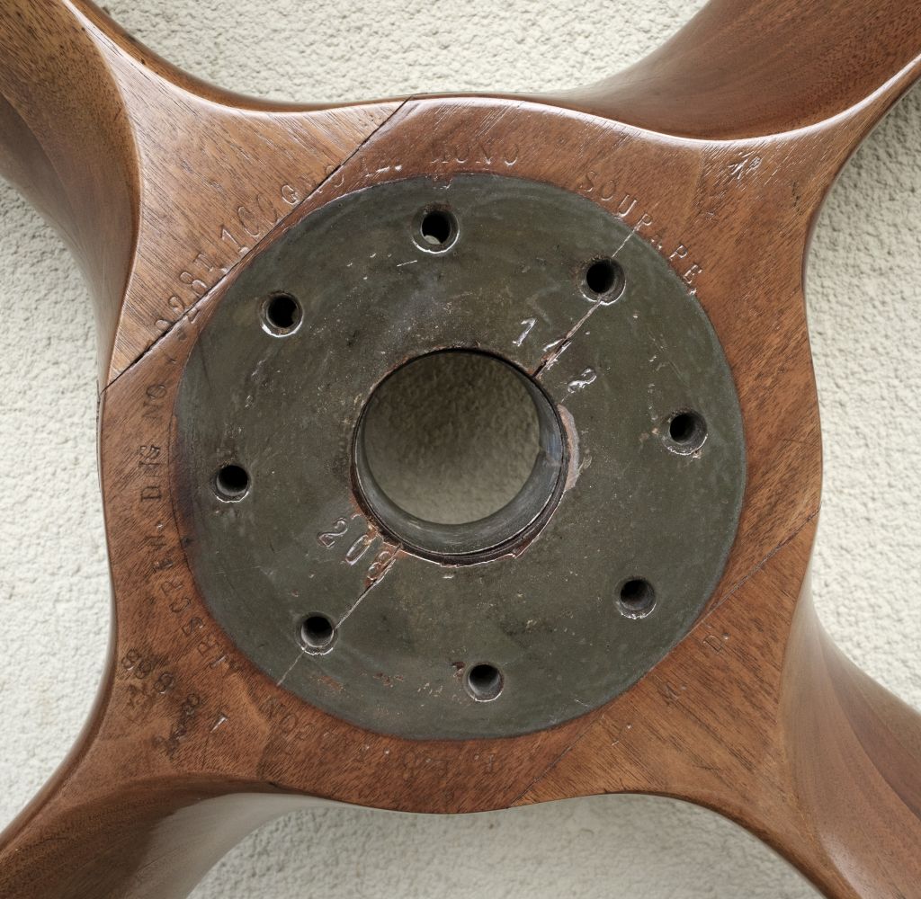 Lot 589 - Propeller. A rare FE8 four-blade propeller