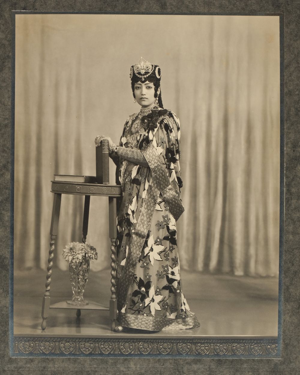 Lot 399 - Nepal. A small and unusual archive of 45