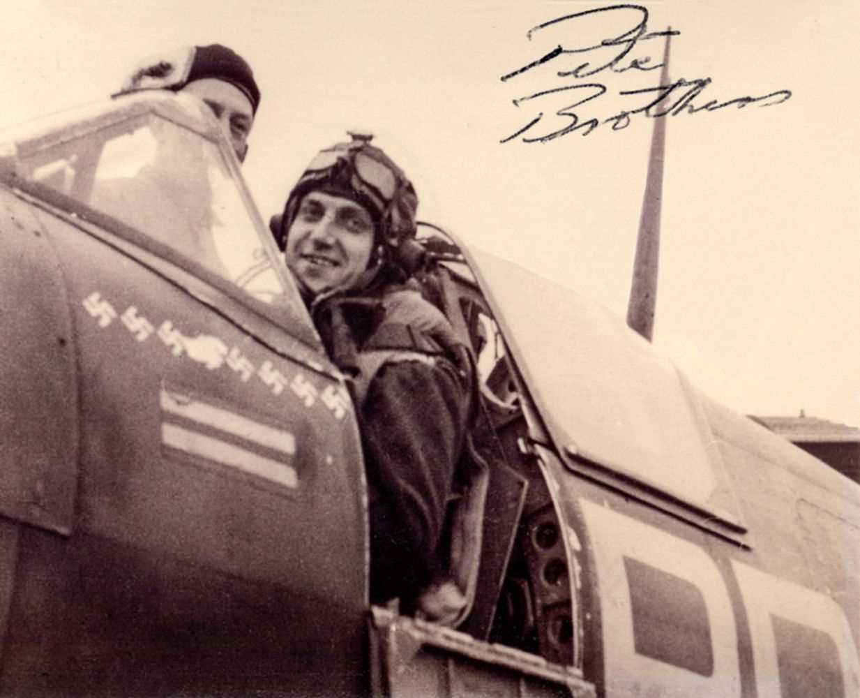 Lot 629 - Battle of Britain Medal Group - Air