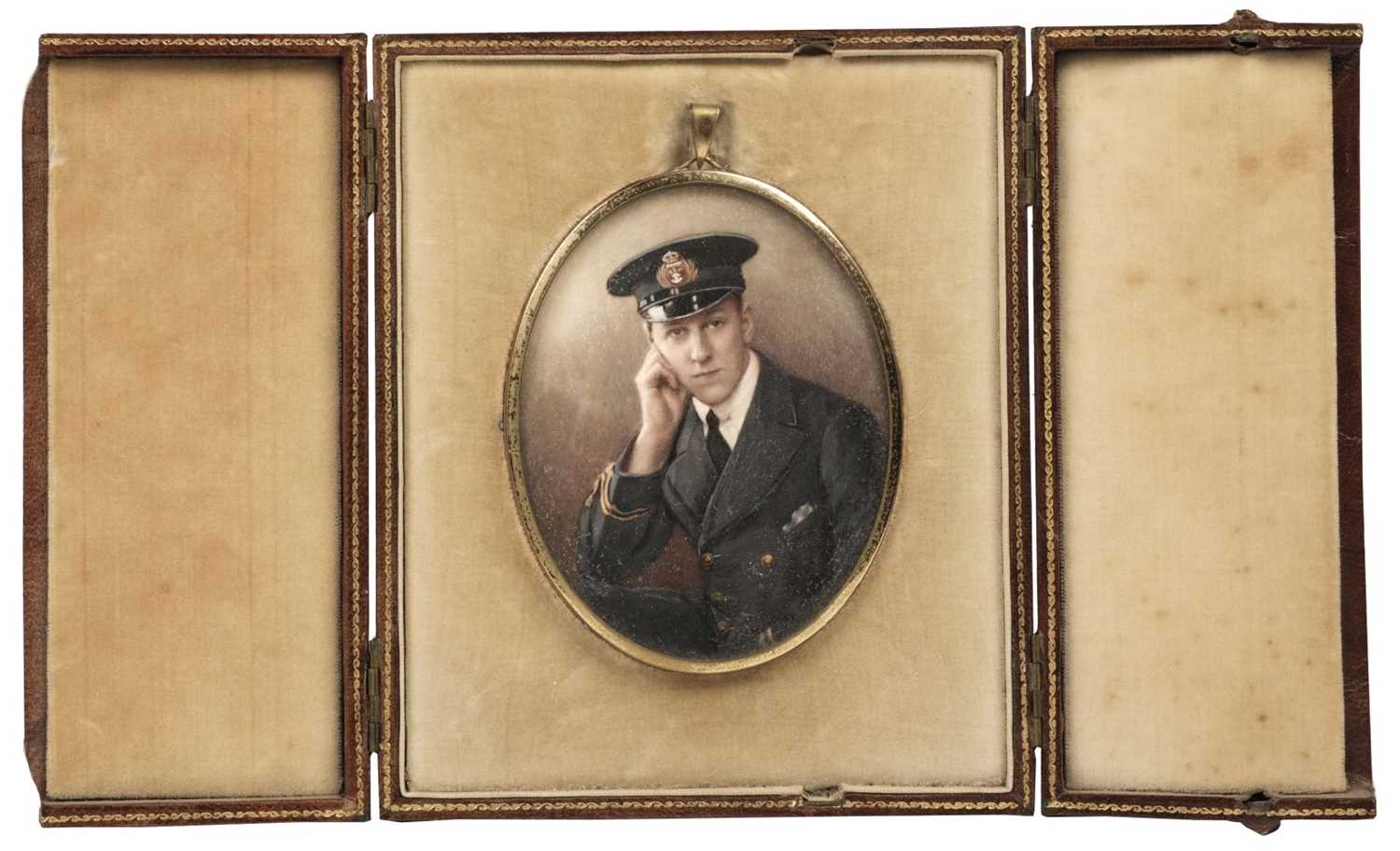 Lot 97 - Pioneer Aviation. Captain Vivian Hewitt (1888-