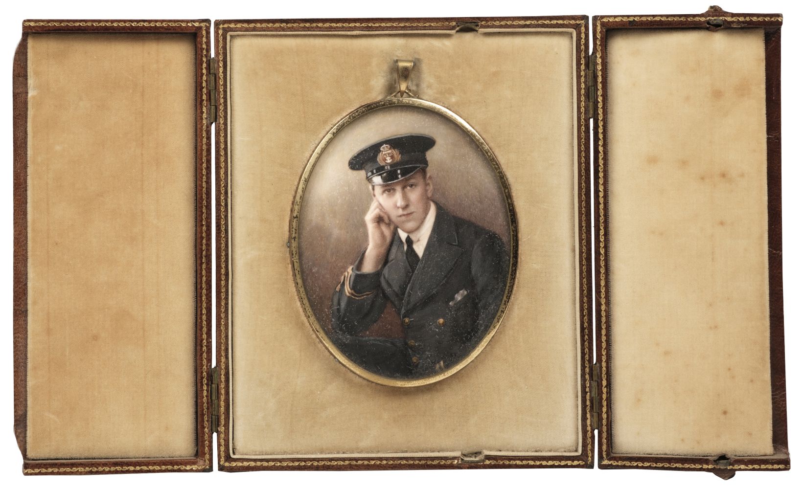 Lot 97 - Pioneer Aviation. Captain Vivian Hewitt (1888-