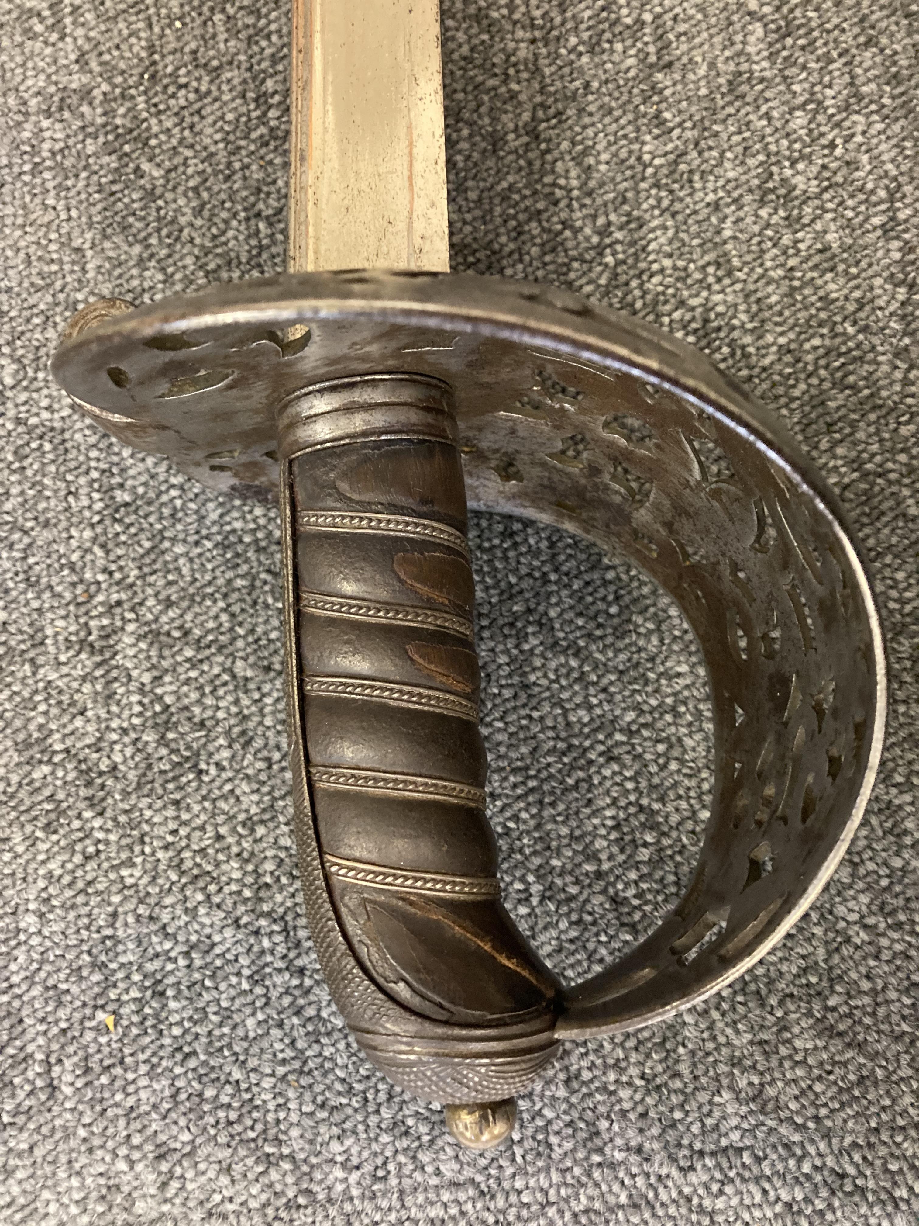 Lot 397 - Sword. 19th century Indian issue sword