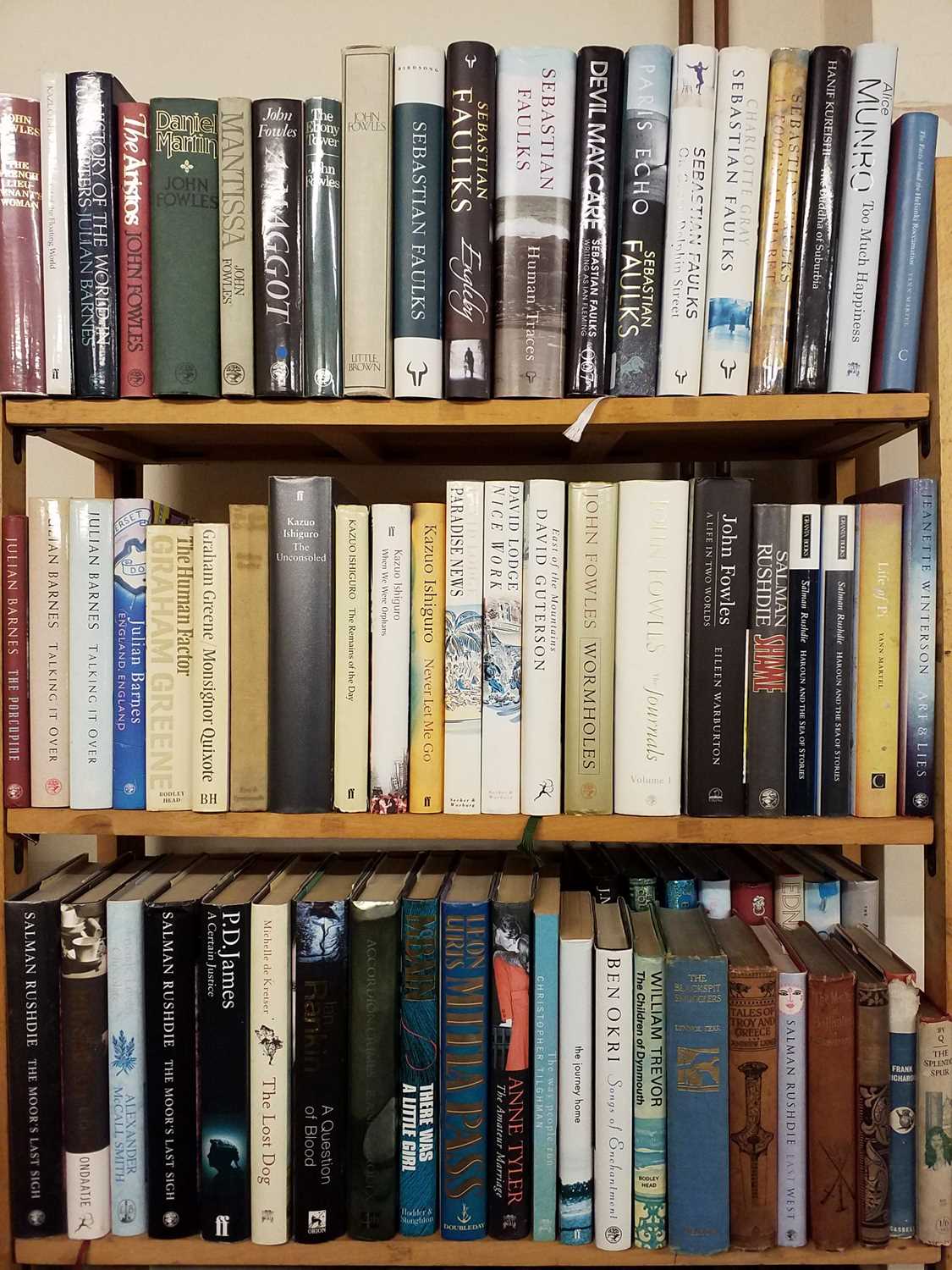 Lot 207 - Modern Fiction. A collection of modern 1st