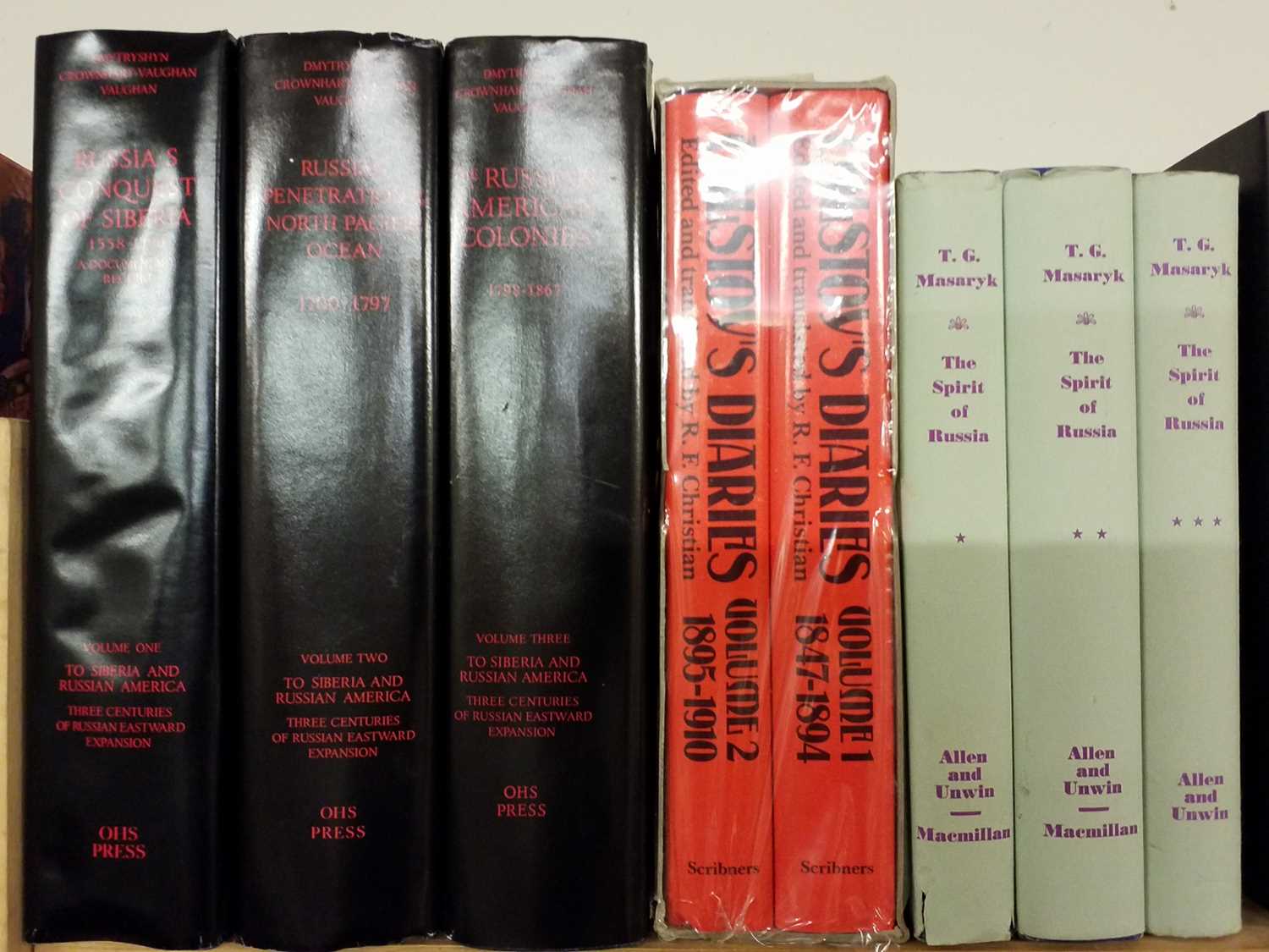 Lot 362 - Russia. A large collection of modern Russian