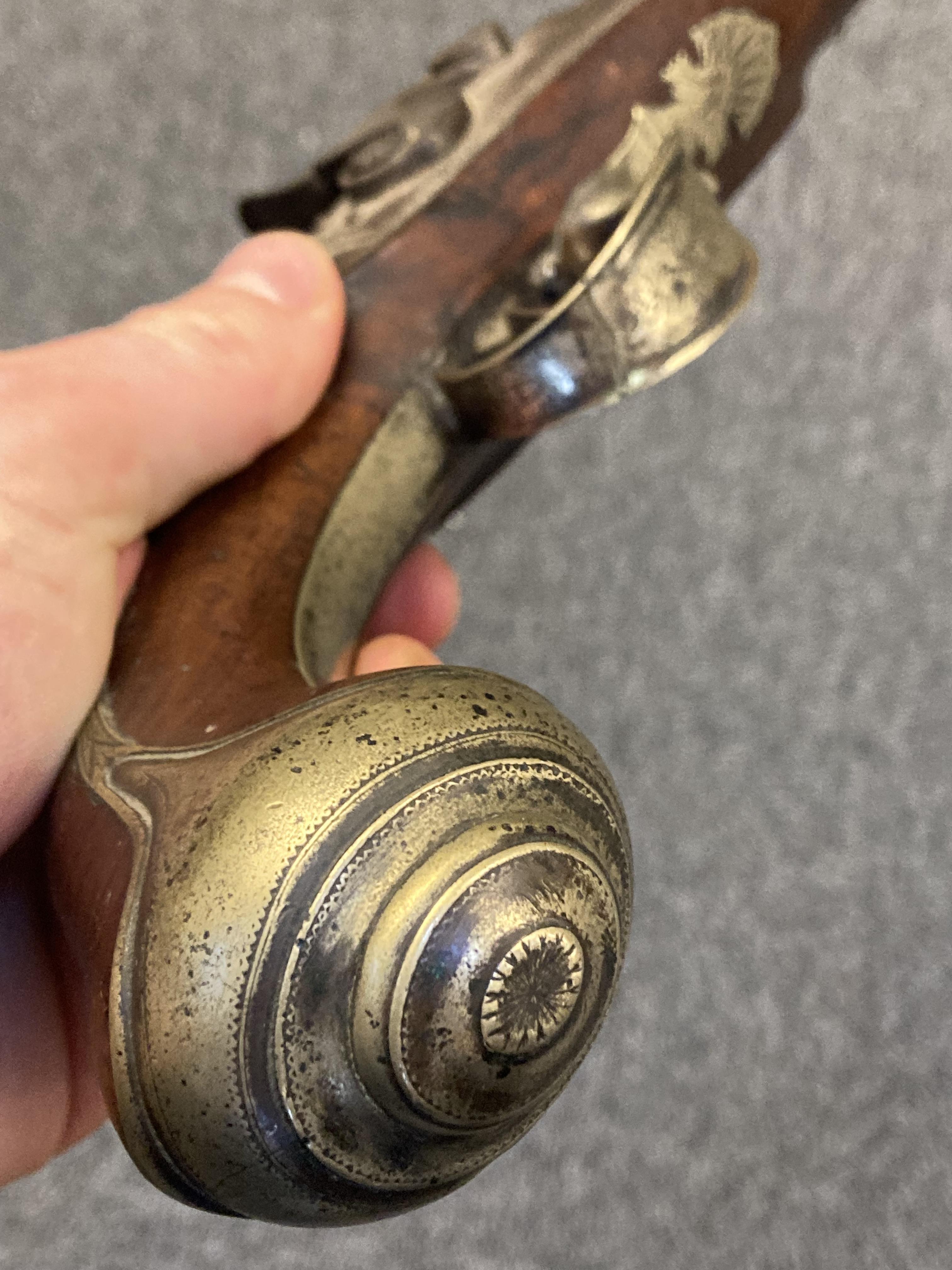 Lot 343 - Pistol. An early 19th century percussion