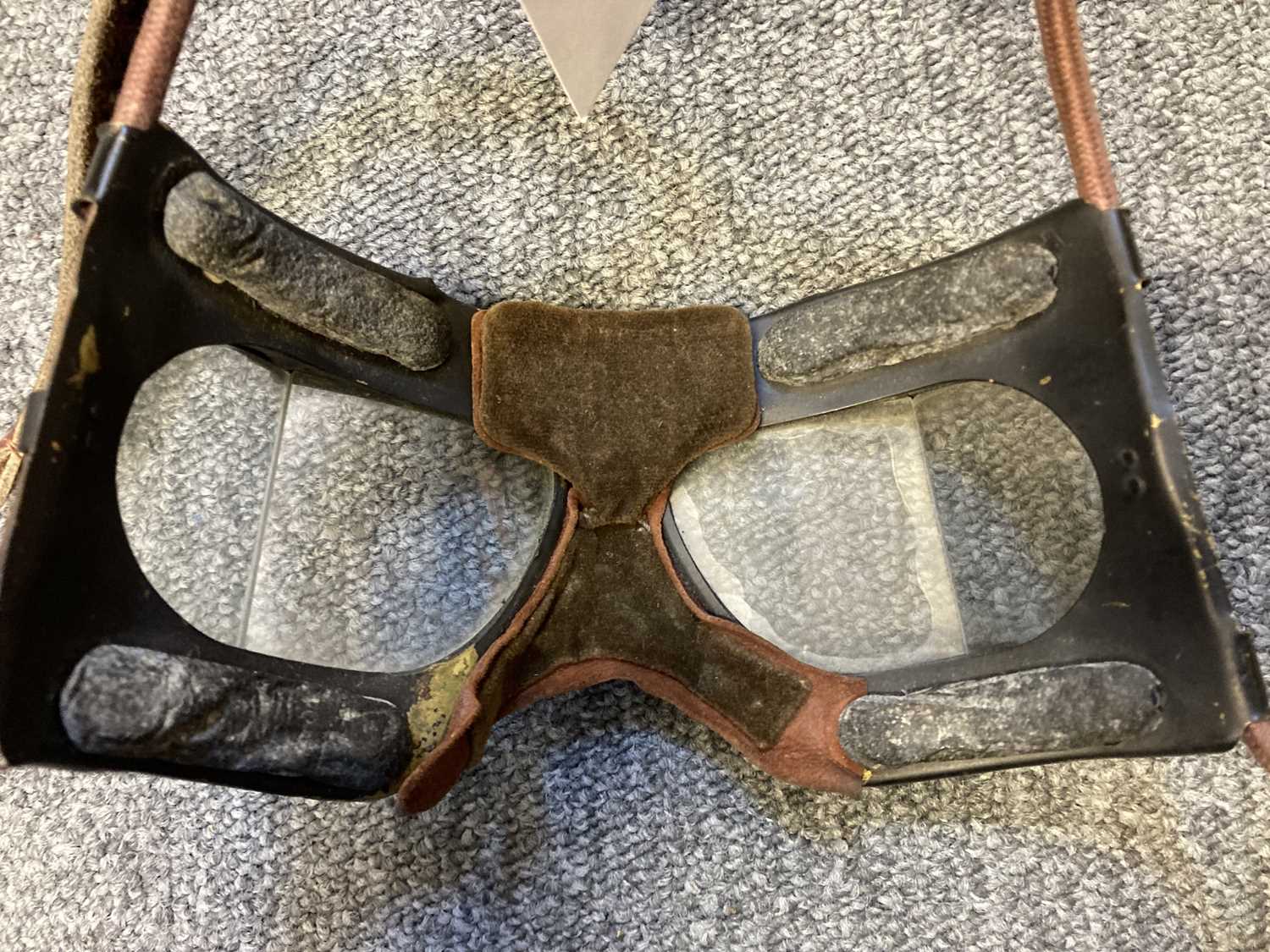 Lot 164 - Flying Goggles. A pair of WWII Battle of