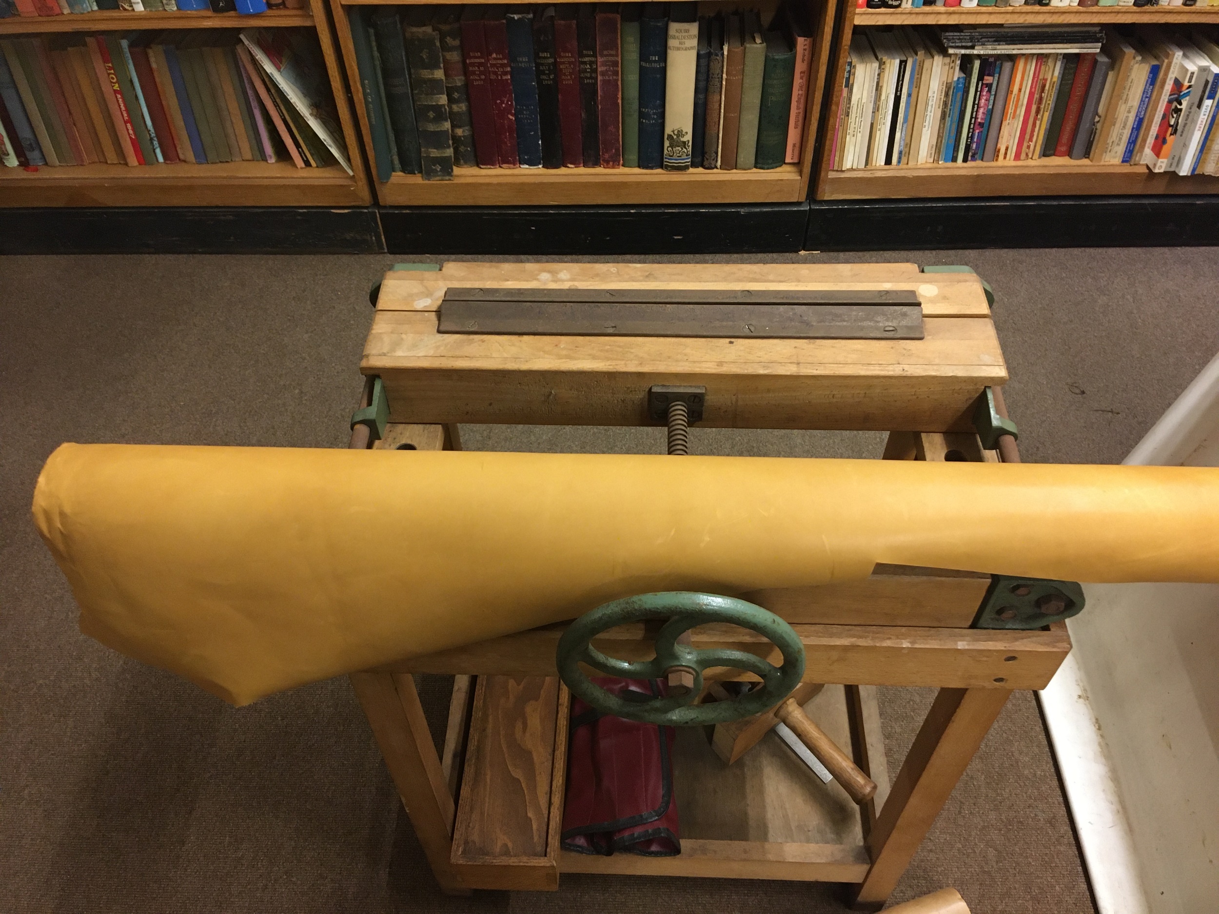 Lot 488 - Laying press & tub. A hardwood French laying