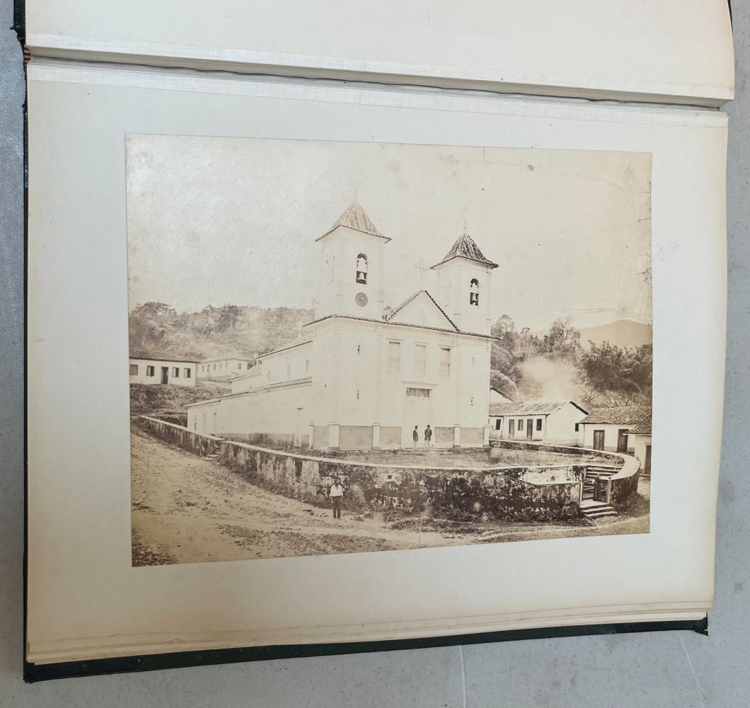 Lot 9 - Brazil. An album of 40 photographs of Morro