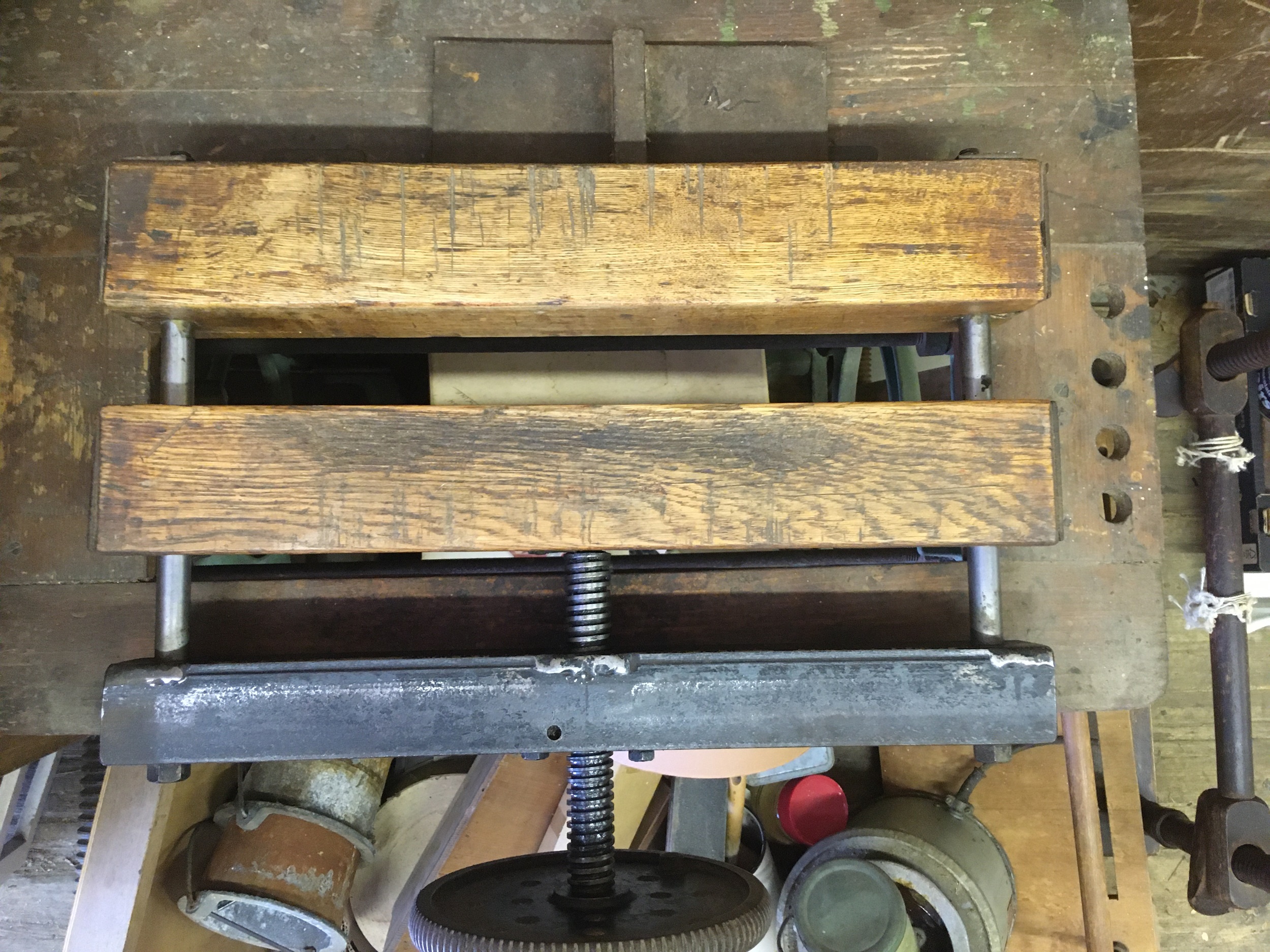 Lot 65 - Bookbinding equipment and accessories.