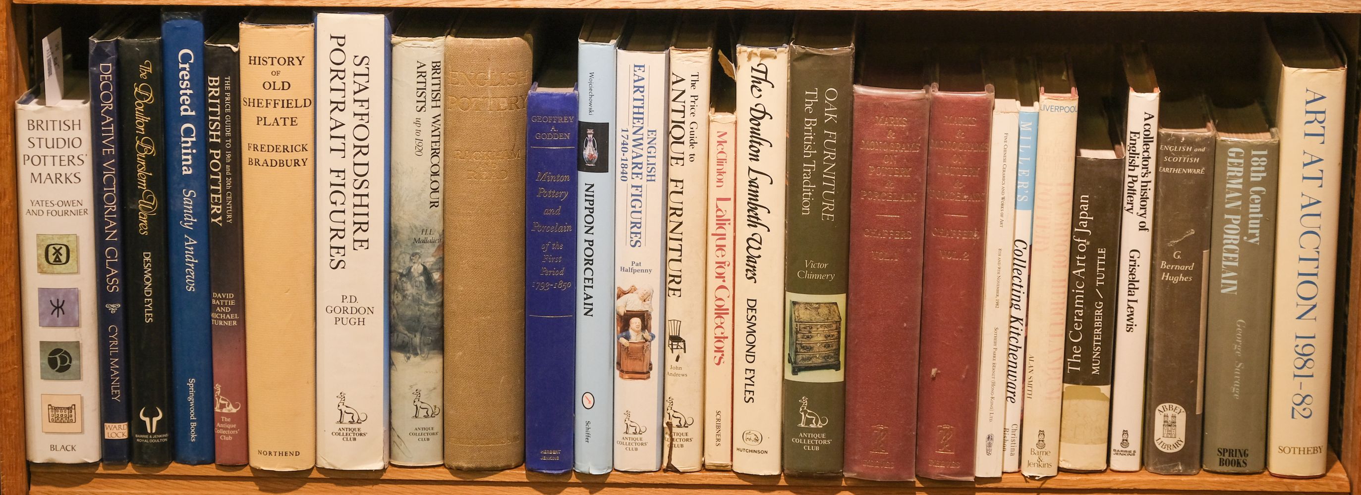 Lot 82 - Yates-Owen (Eric & Fournier, Robert). British