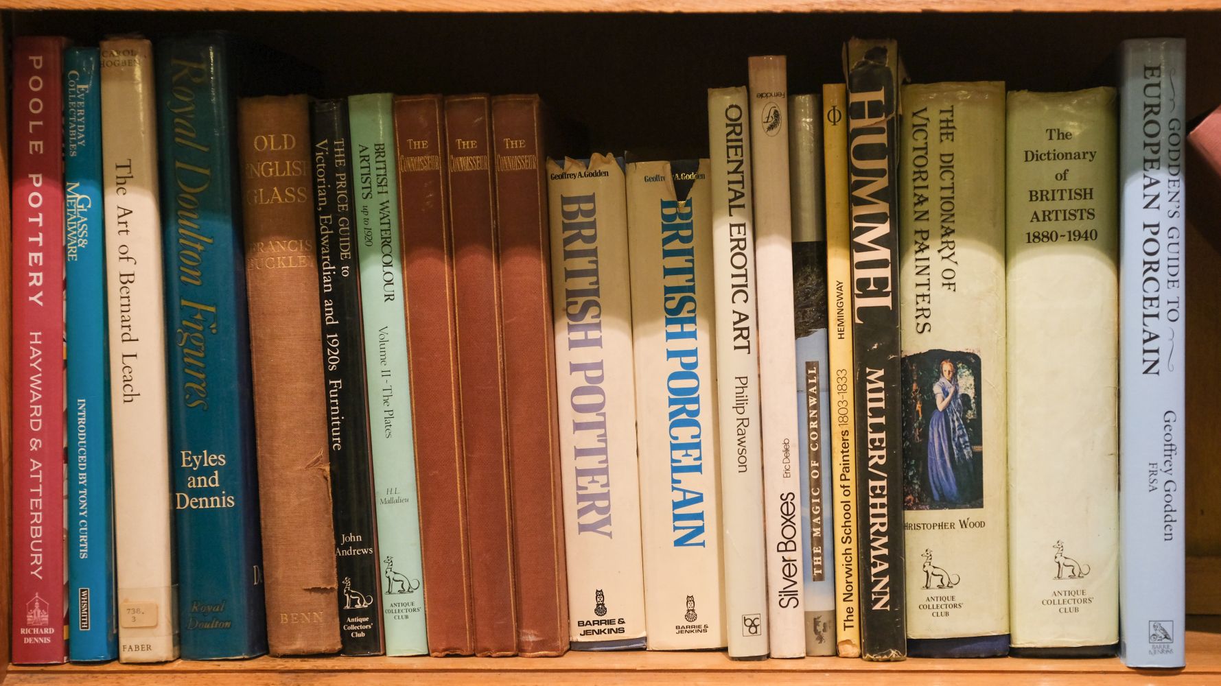 Lot 82 - Yates-Owen (Eric & Fournier, Robert). British