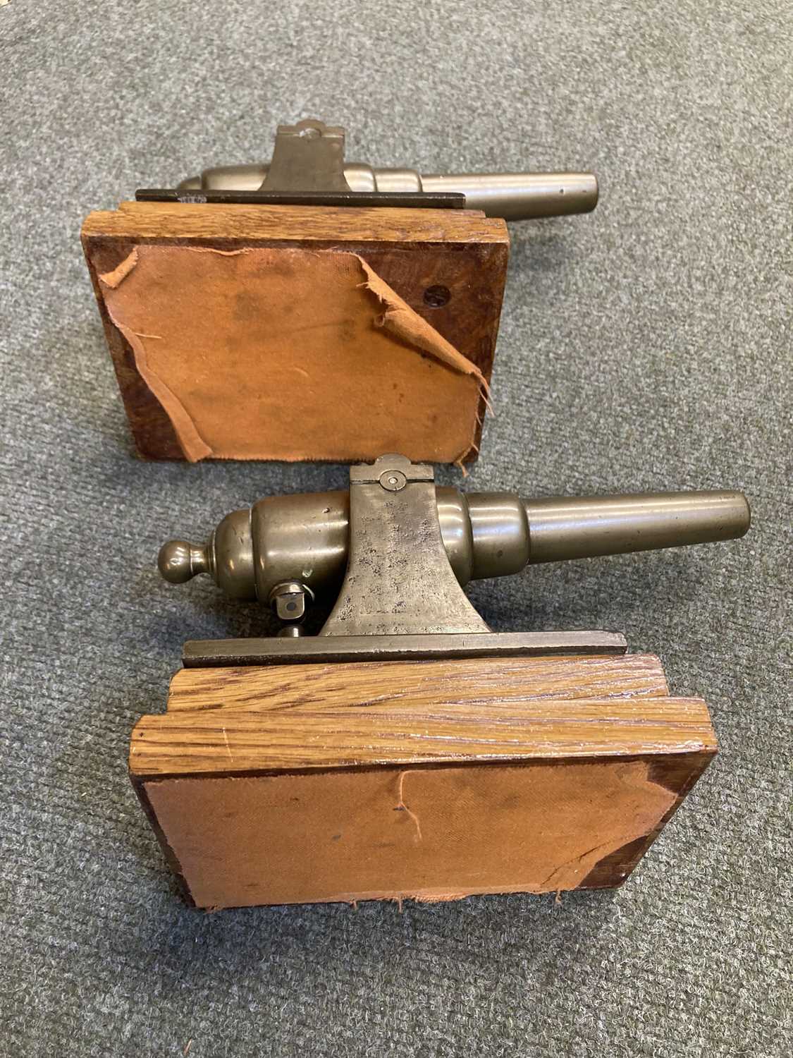 Lot 289 - Cannon. A matched pair of 19th century