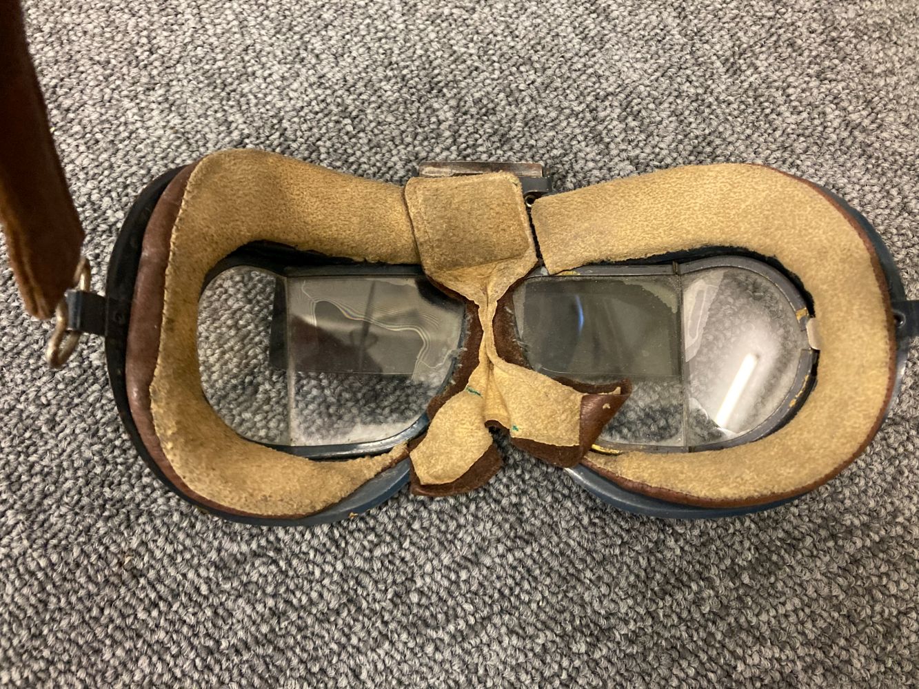 Lot 202 - Flying Goggles. A pair of WWII Mk VII flying