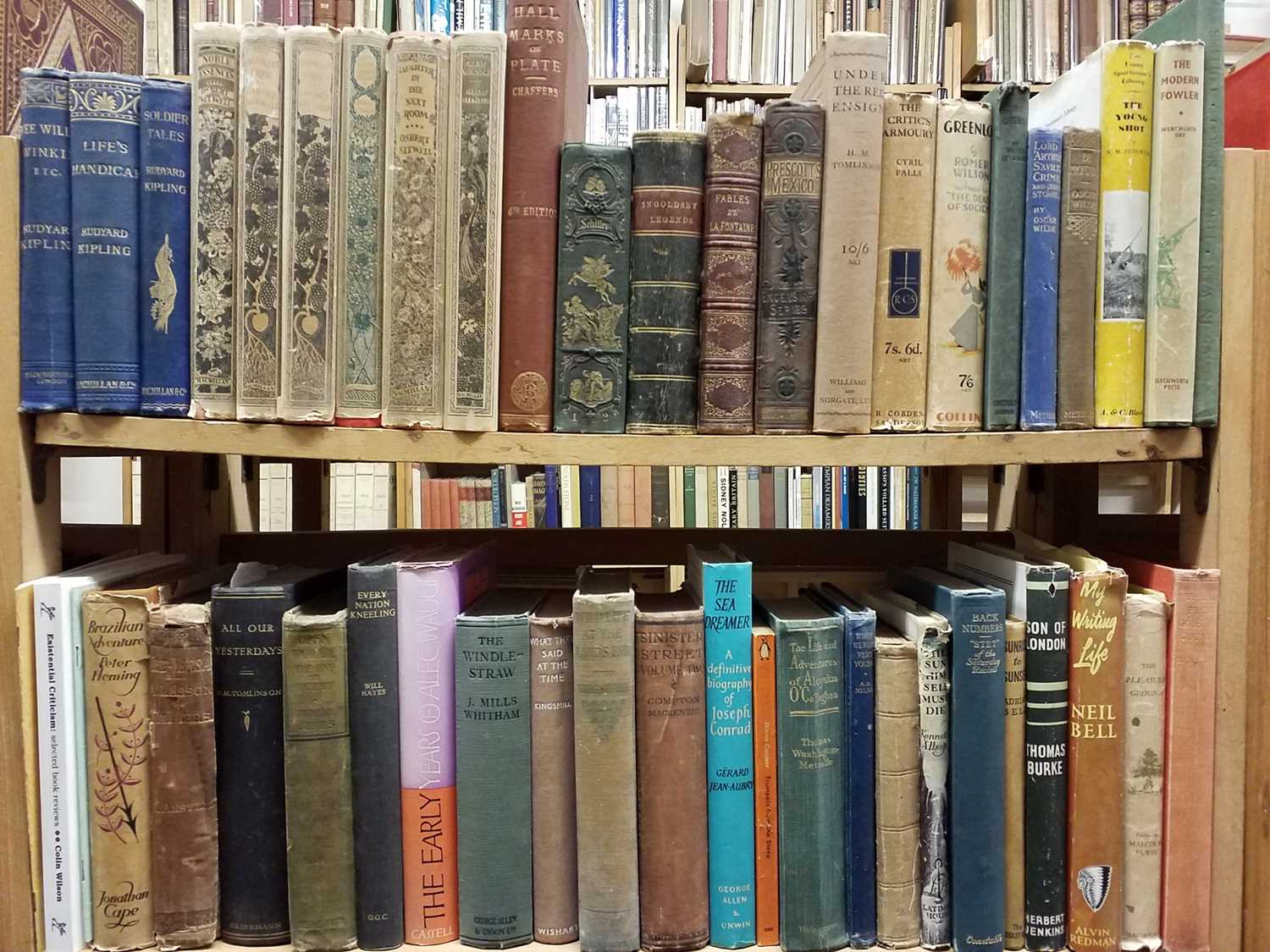 Lot 479 - History. A large collection of mid