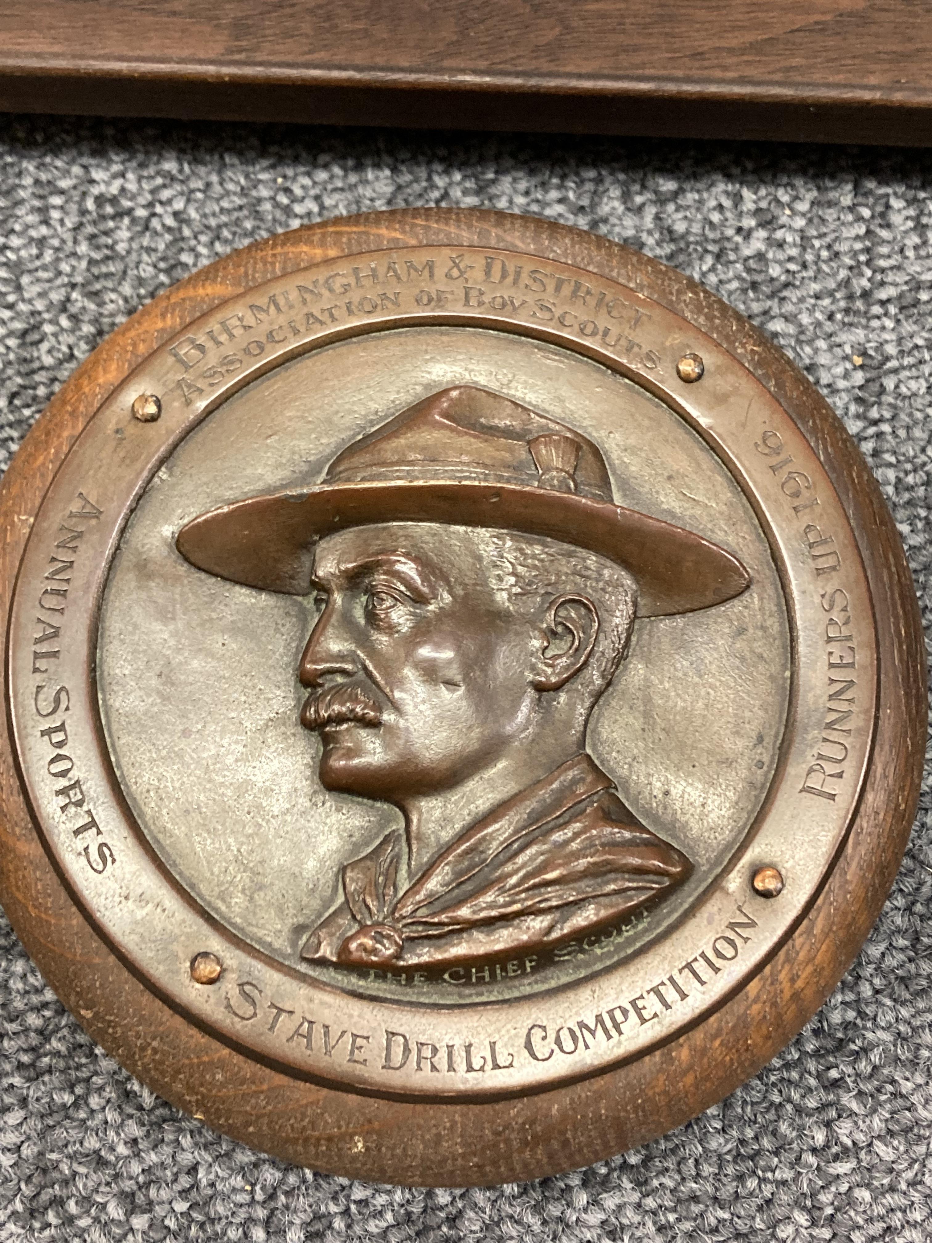 Lot 317 - Scouting. A circular bronze Baden-Powell