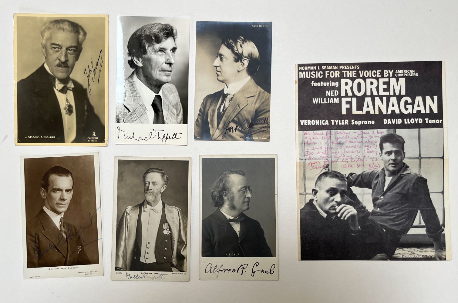 Lot 318 - Composers & Musicians. A group of 17 signed